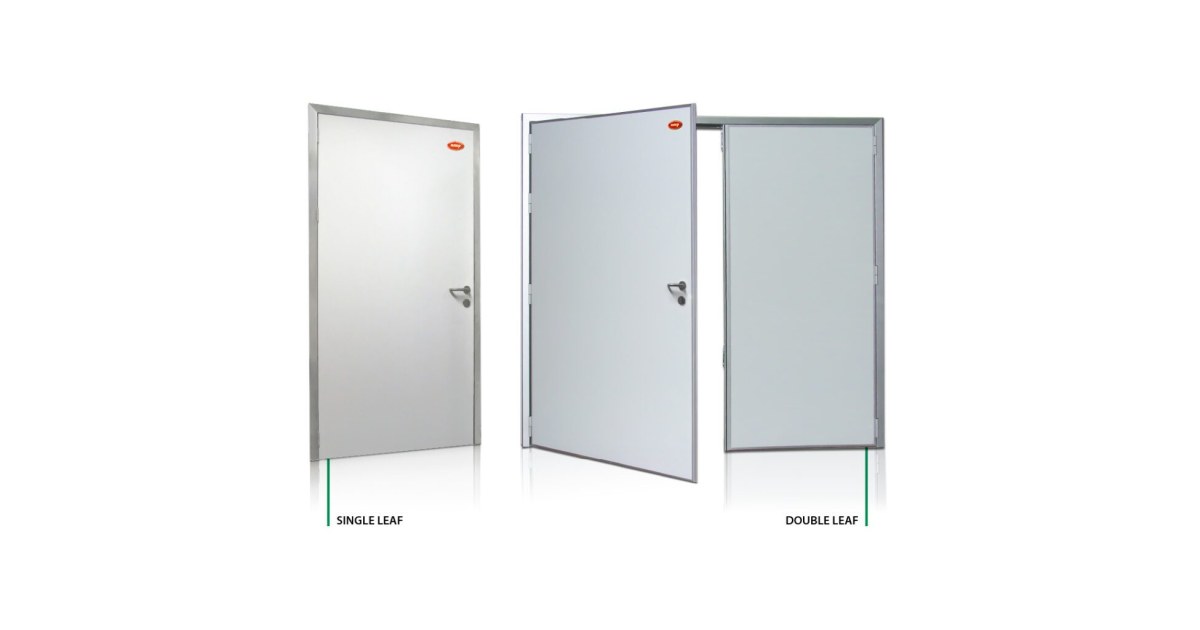Service door | American Motors Pilalis (AMP)
